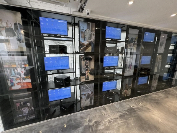 패션비즈 | 한국apM그룹, apM LUXE 내 AI 라이브 방송센터 가동